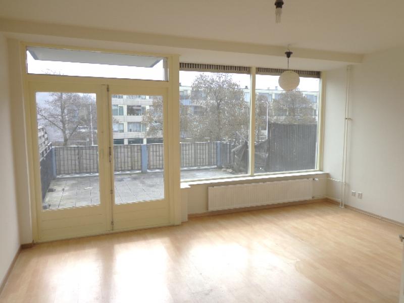 Te huur een ruime studio op een goede locatie in Utrecht - Van Der ...